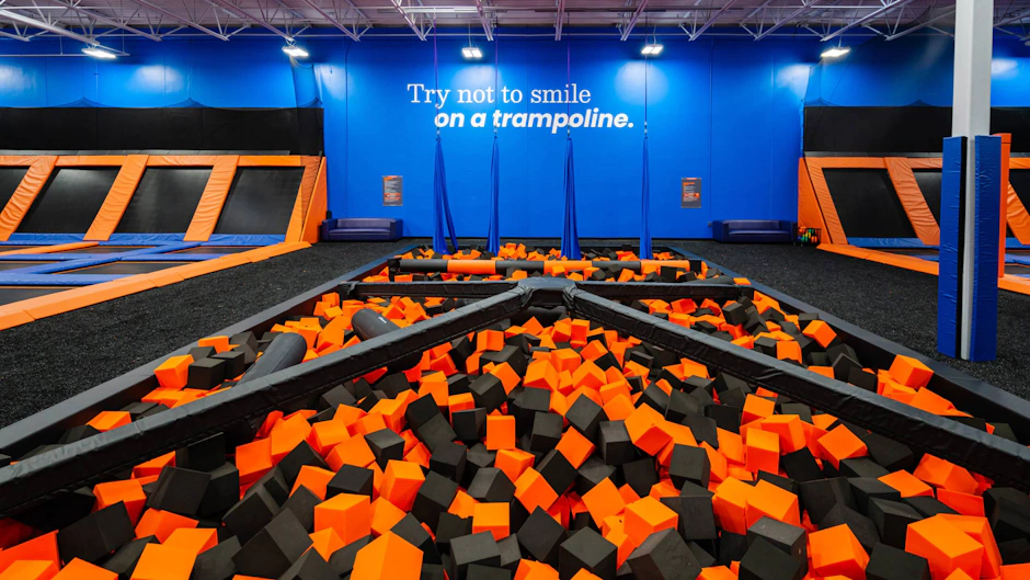 Sky Zone to Open at Apache Mall